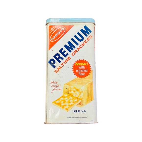 Nabisco | Other | Vintage 96s Nabisco Premium Saltine Crackers Tin ...